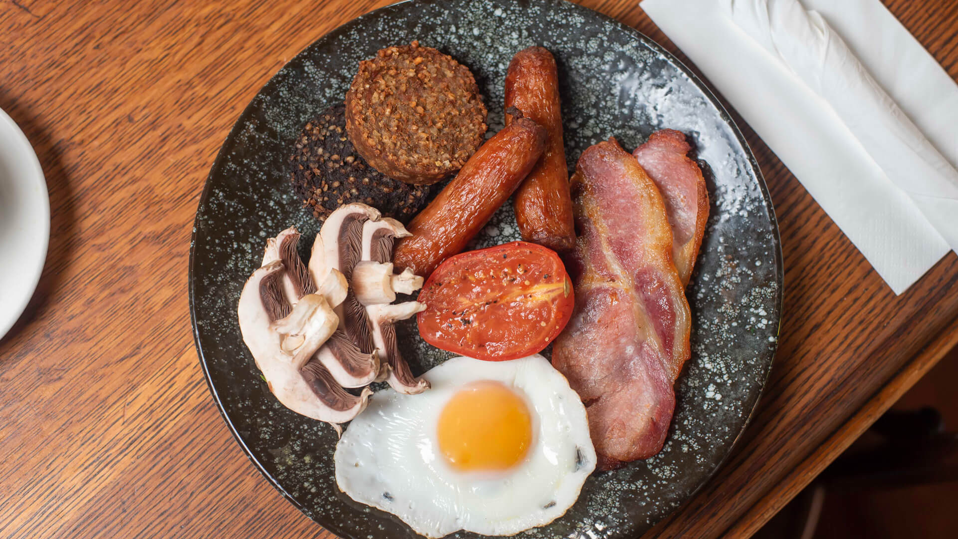 Bar & Dining Gallery | Places To Eat | Drury Court Hotel